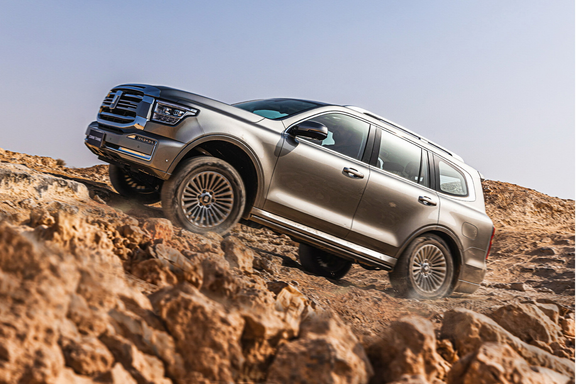 GWM Tank 700 Hi4-T, ξεπούλησε σε 55” από το λανσάρισμα! | Drive